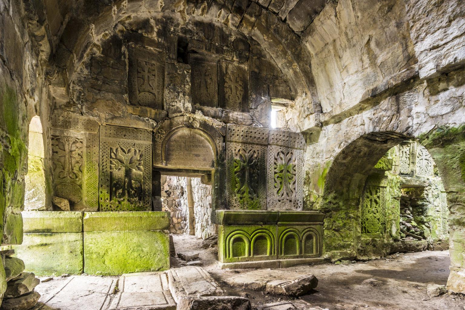 green temple Kunstdruck | Lost Places Shop